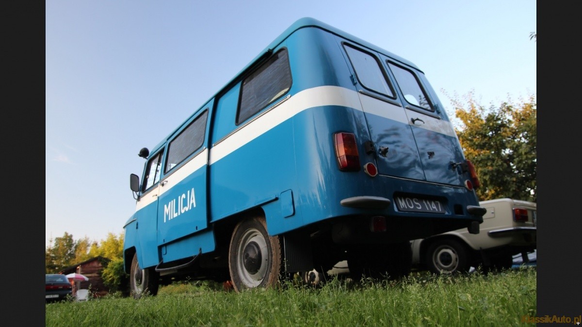 Milicja: Nysa 522. - KlassikAuto.pl