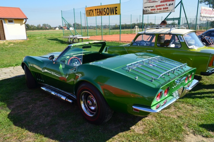 Chevrolet Corvette Sting Ray Seria 194 Convertible - KlassikAuto.pl