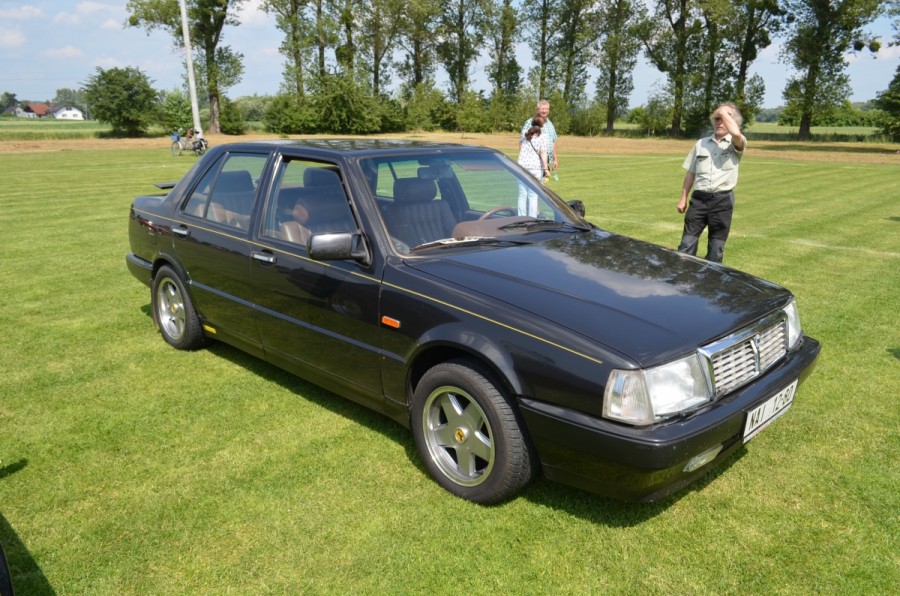 Fiat + Ferrari = Lancia Thema 8.32 - KlassikAuto.pl