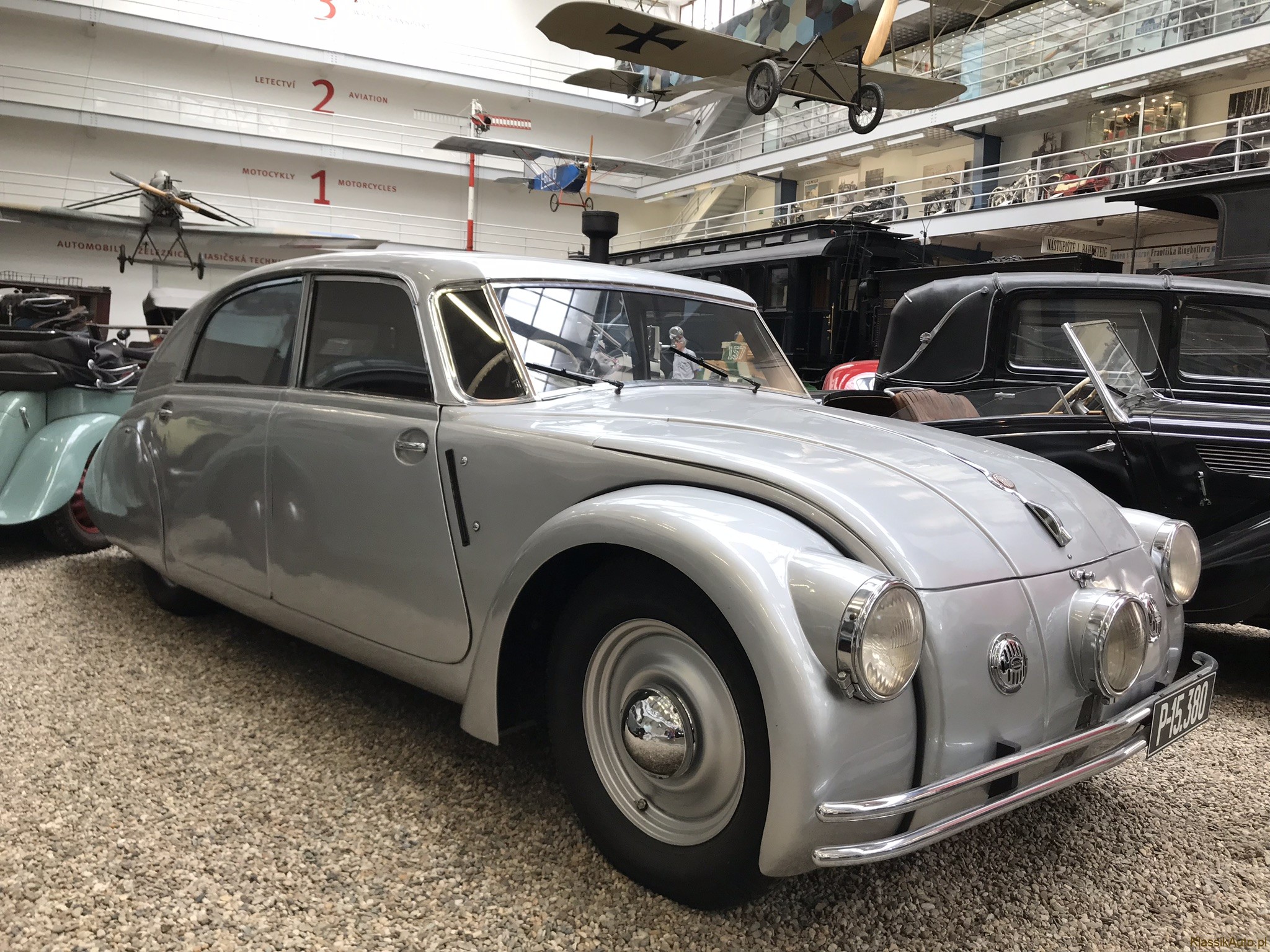 Tylko 255 sztuk: Tatra 77a, 1937 - KlassikAuto.pl