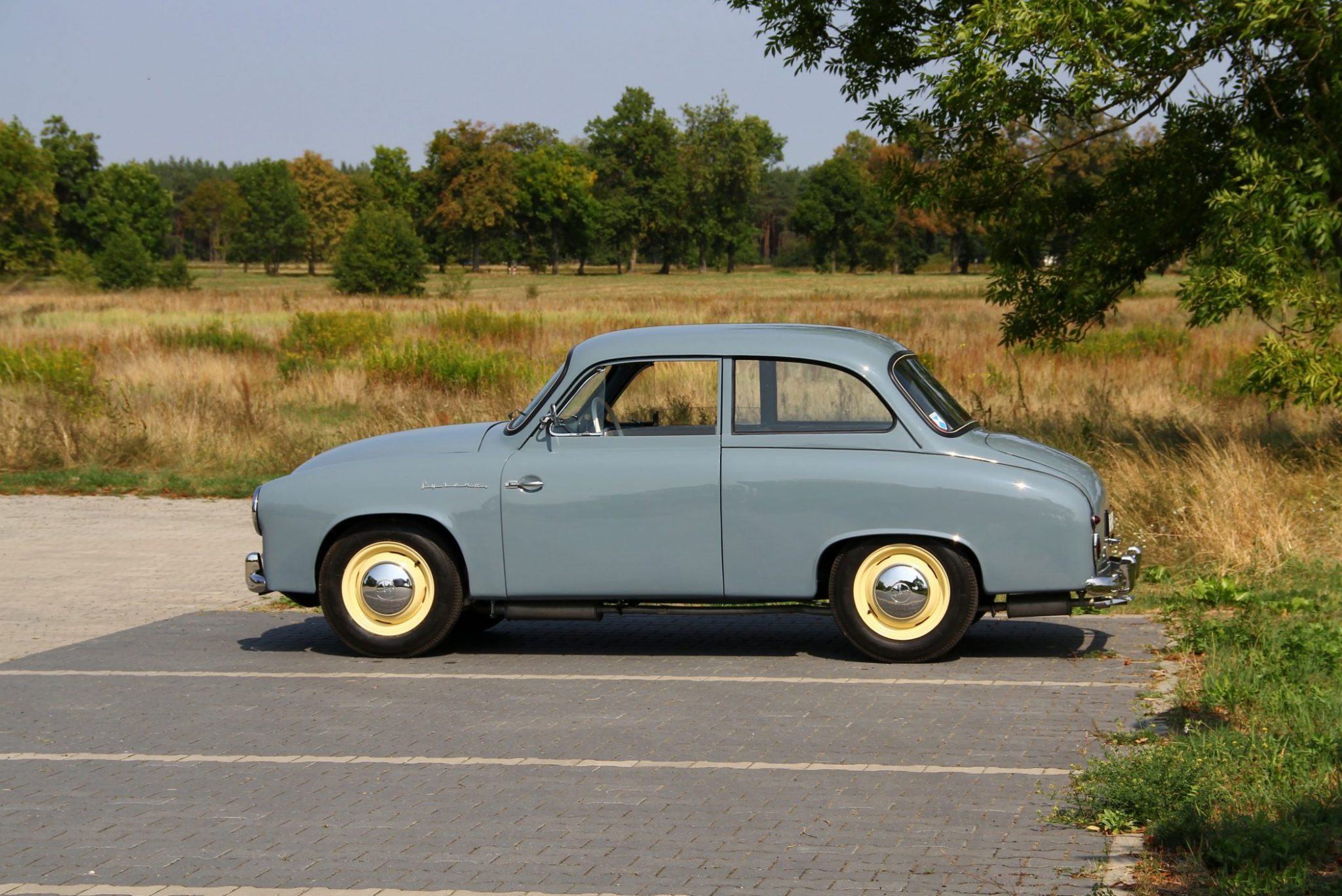 Renowacja: FSO Syrena 100 - KlassikAuto.pl