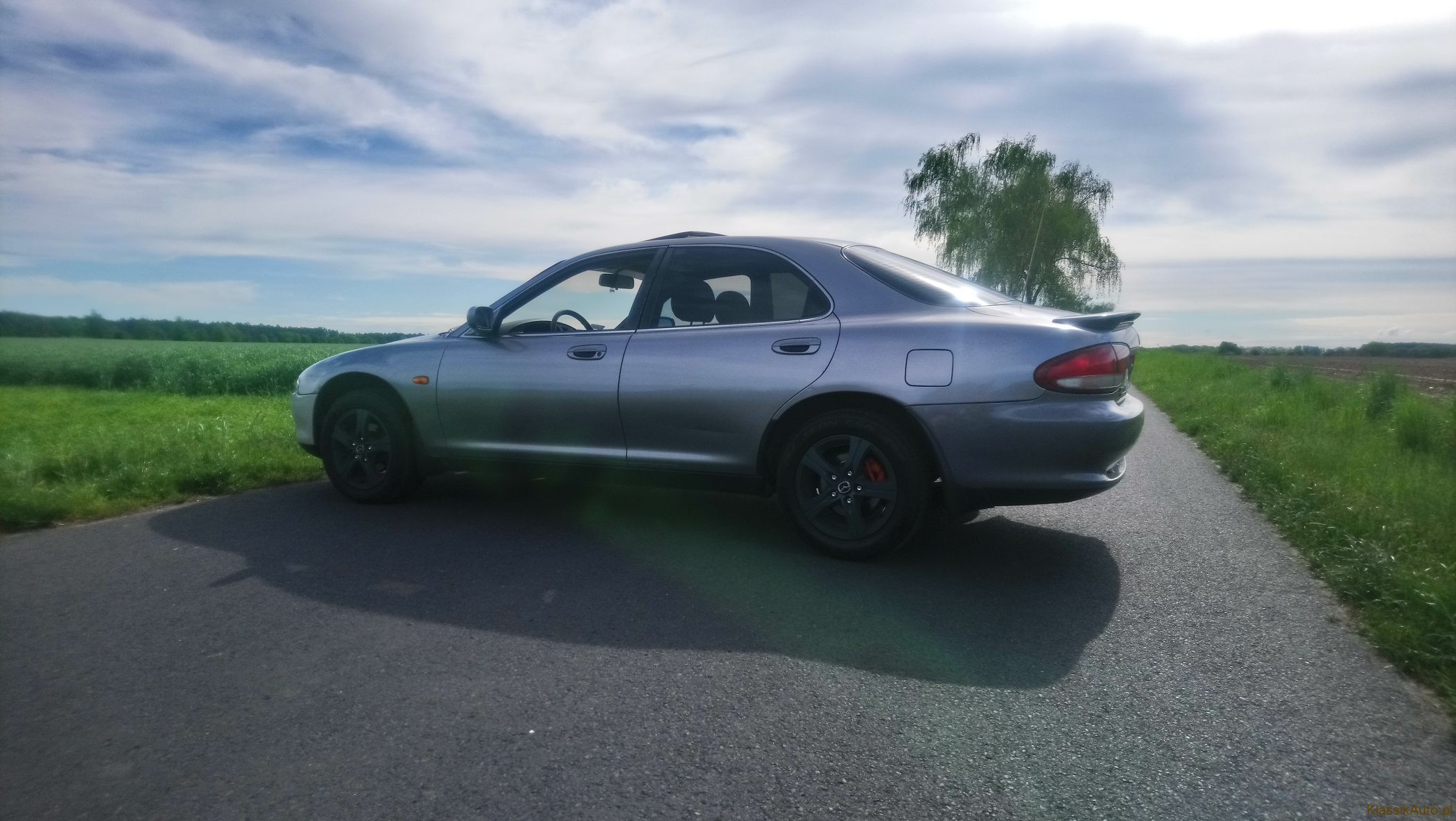 Rafał przedstawia: Mazda Xedos 6 – szybka i niezawodna - KlassikAuto.pl