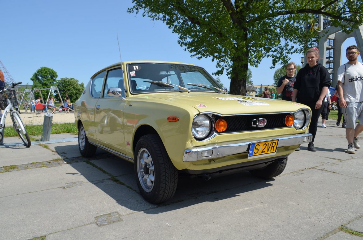 Datsun 100A - mały w świecie wielkich - KlassikAuto.pl